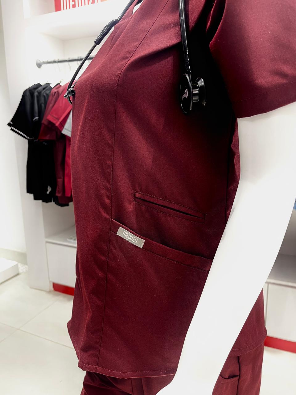 Buy Premium Medical Scrubs in Pakistan | Meduzo